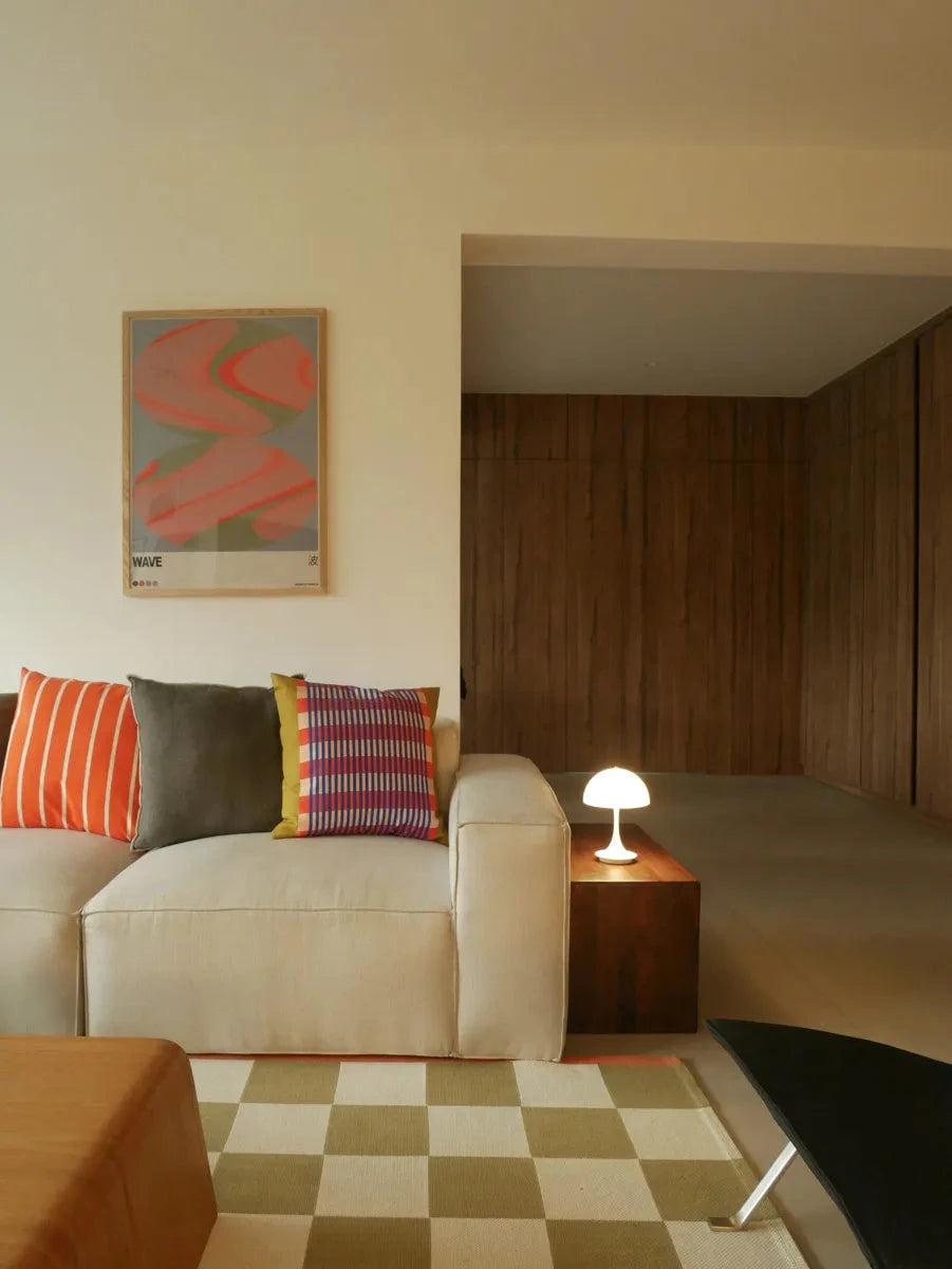 Minimalism with a Warm Twist: Achieving This Aesthetic in Your Home – DROOL
